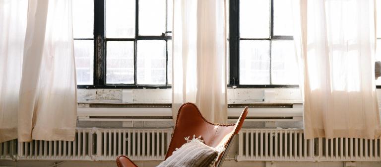 Maya van der Steenhoven: "Doorgaan met massaal huizen verwarmen met aardgas is dom" | HIER